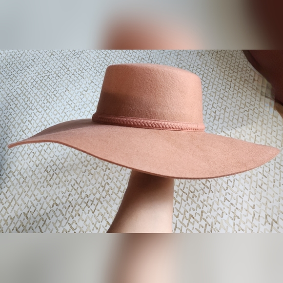 Universal Thread | Accessories | Universal Thread Hat Orange | Poshmark